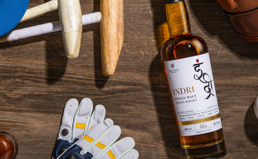 Découverte d’Indri Trini de la Distillerie Piccadily. Un whisky indien ...